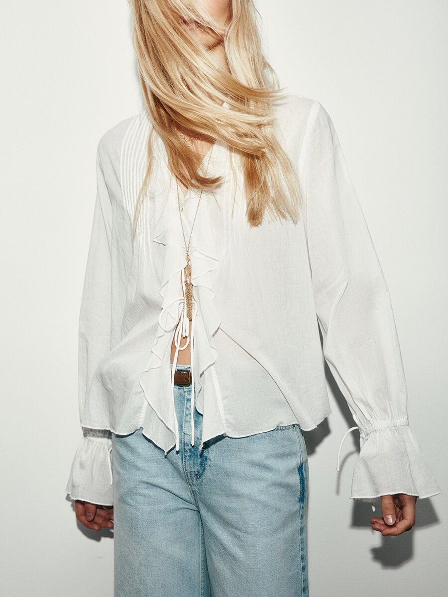 Блуза хлопковая на завязках с воланами