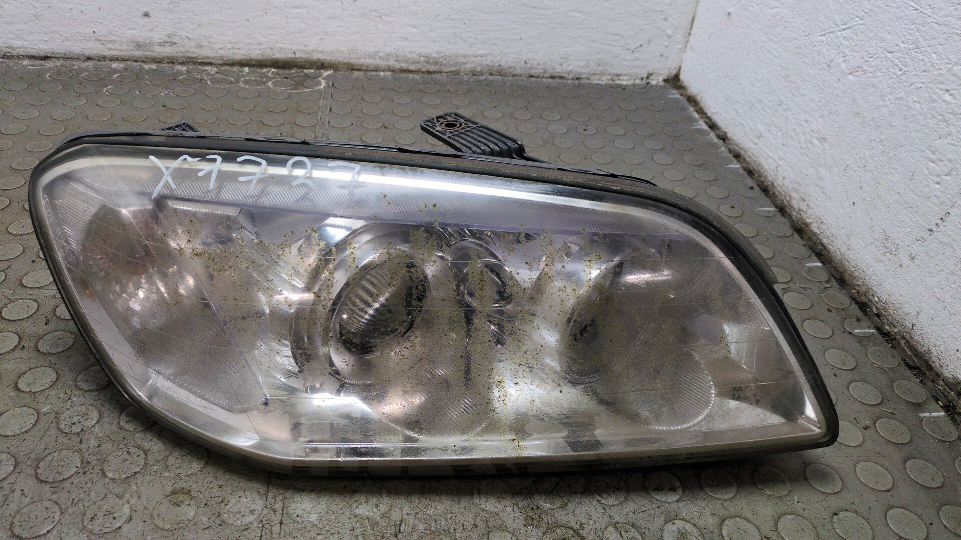 Фара (передняя) правая Chevrolet Captiva Б/У