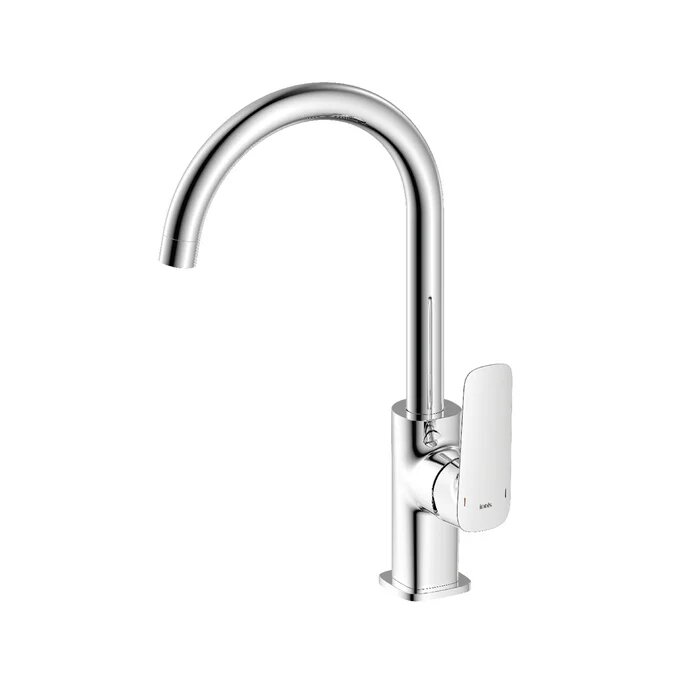 Смеситель для кухни IDDIS SIGSB00i05 с поворотным изливом, хром, глянцевый, однорычажный, латунный, с керамическим картриджем