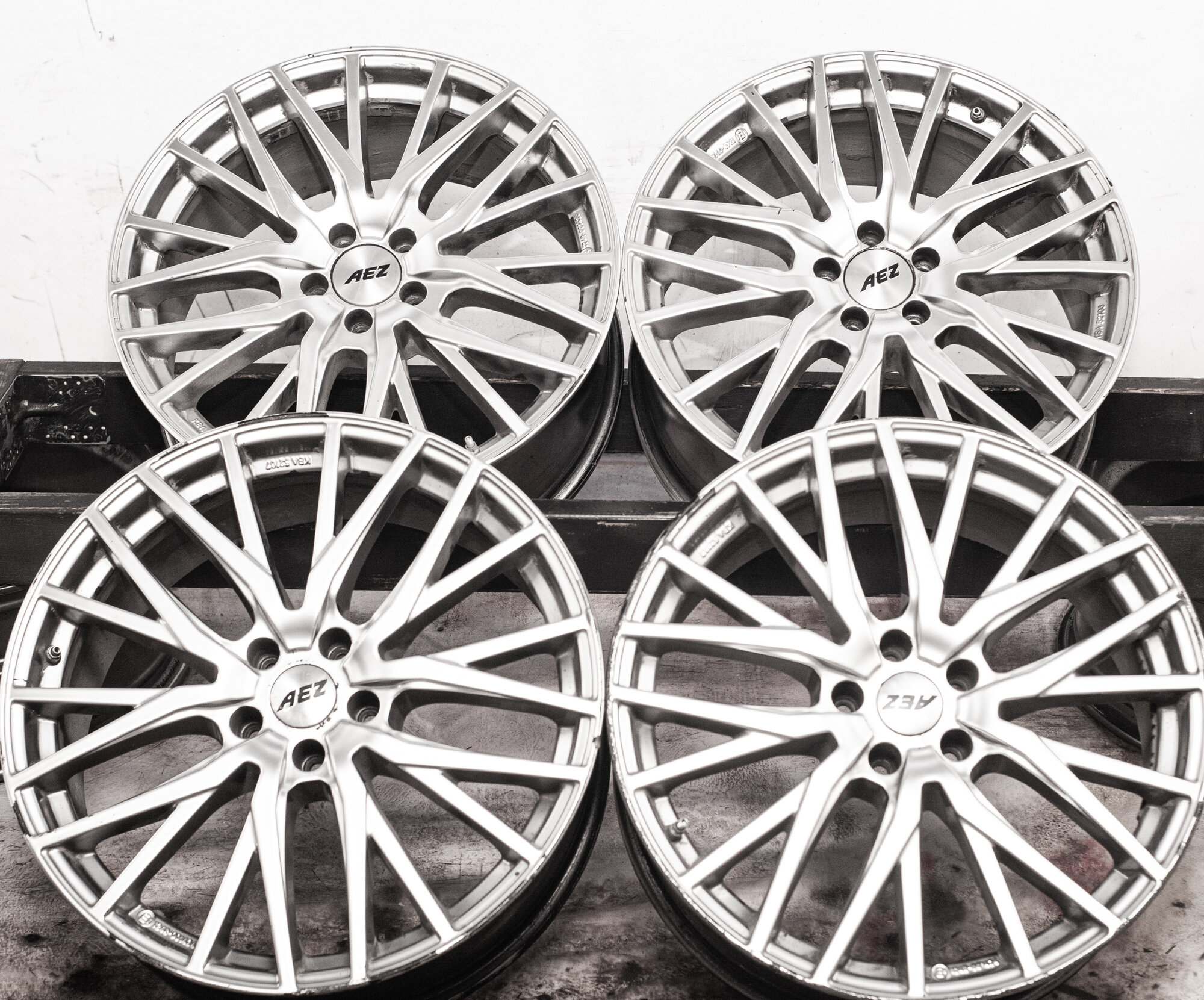 Диски разноширокие R20 BMW 5 G30 7 G11 с датчиками