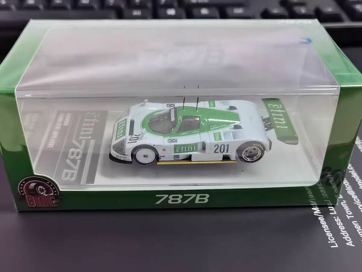 Машинка BM CREATIONS MODEL 1:64 Isuzu D-Max 2018 GREEN Die-cast Alloy Model Collection Toy Children Gifts