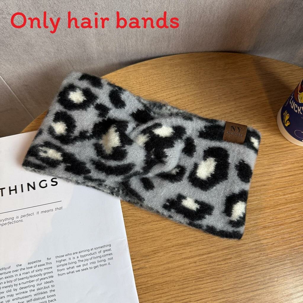 Повязка на голову женская зимняя вязка леопард серый, модный аксессуар