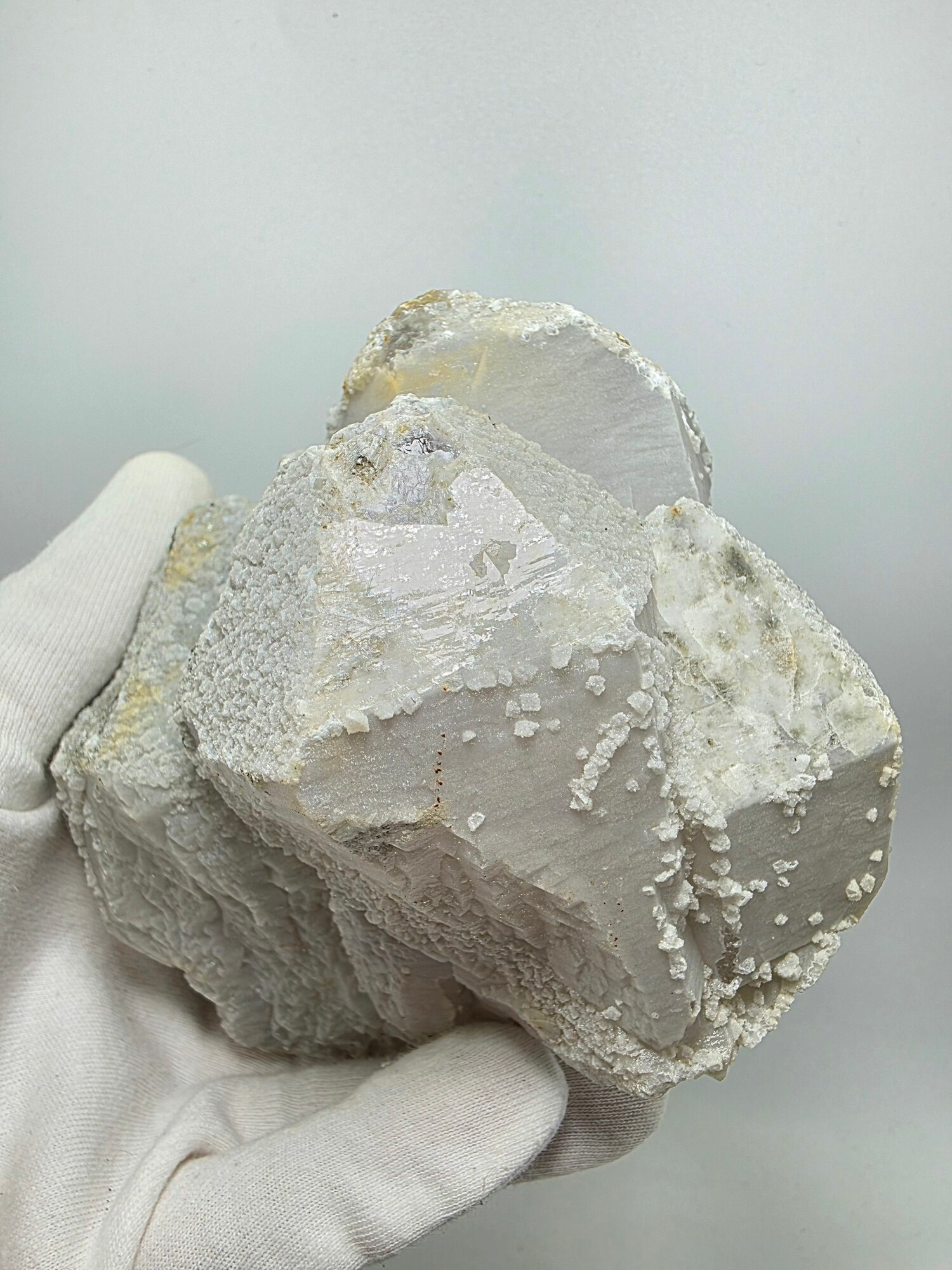 Аметистовый кварц кристалл 121 мм, 1080 г.