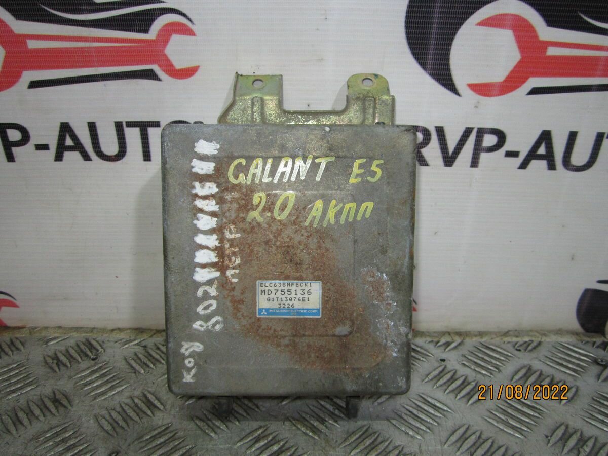 Блок управления АКПП Mitsubishi Galant E5 1992-96 MD755136