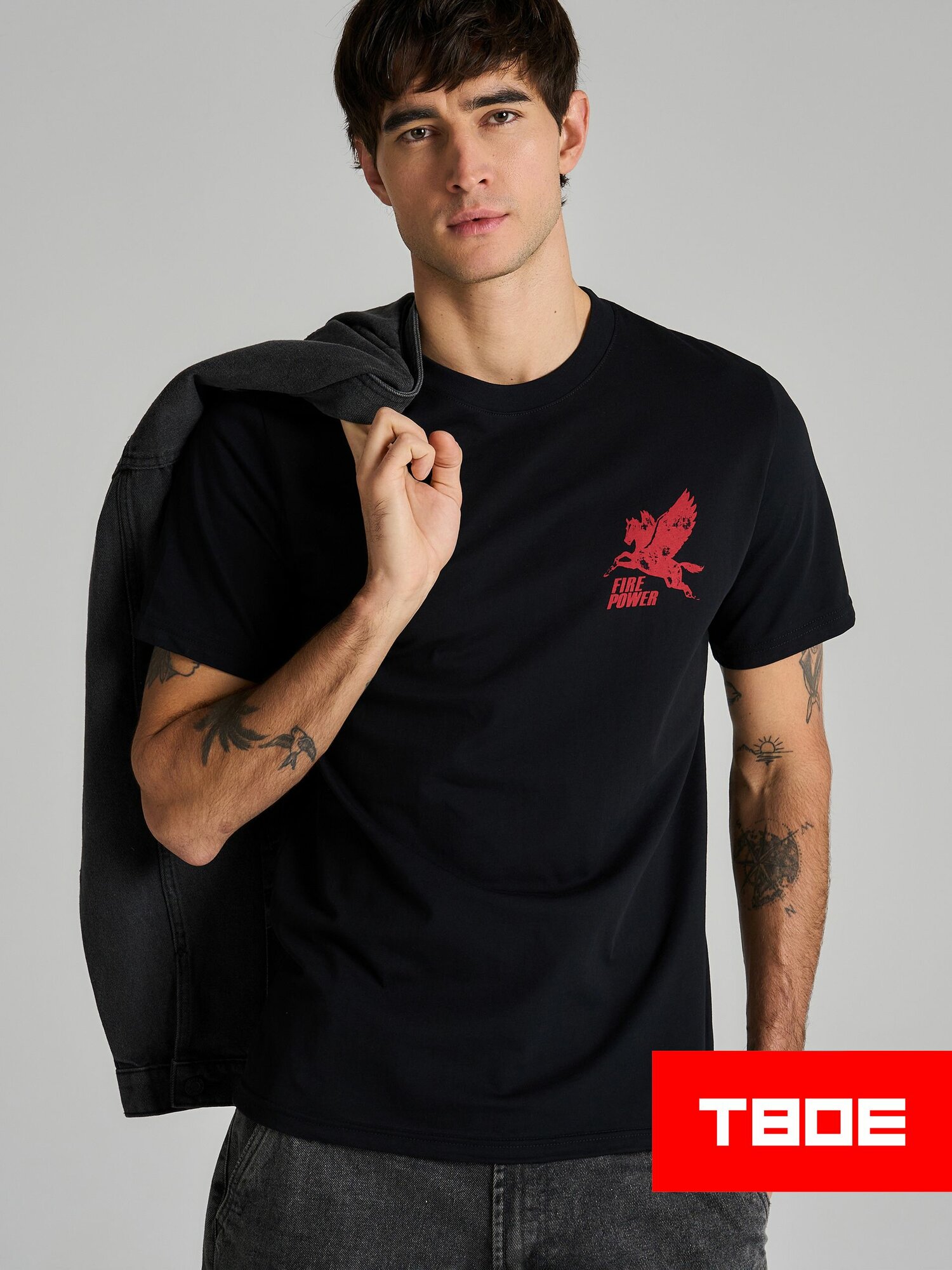 Футболка спортивная