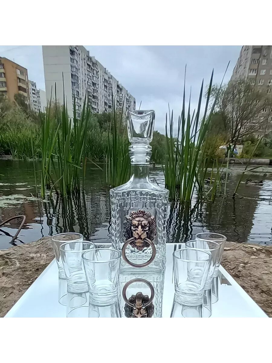Графин граненый большой Лев 500мл+ 6 стопок 50мл
