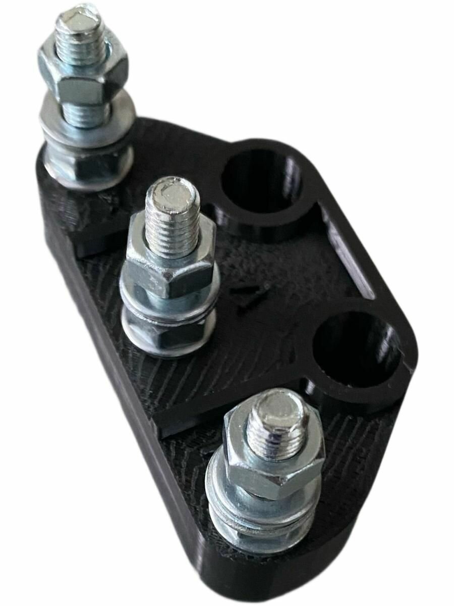 Колодка клеммная для электродвигателя, 70мм. х 35мм, 3 контакта