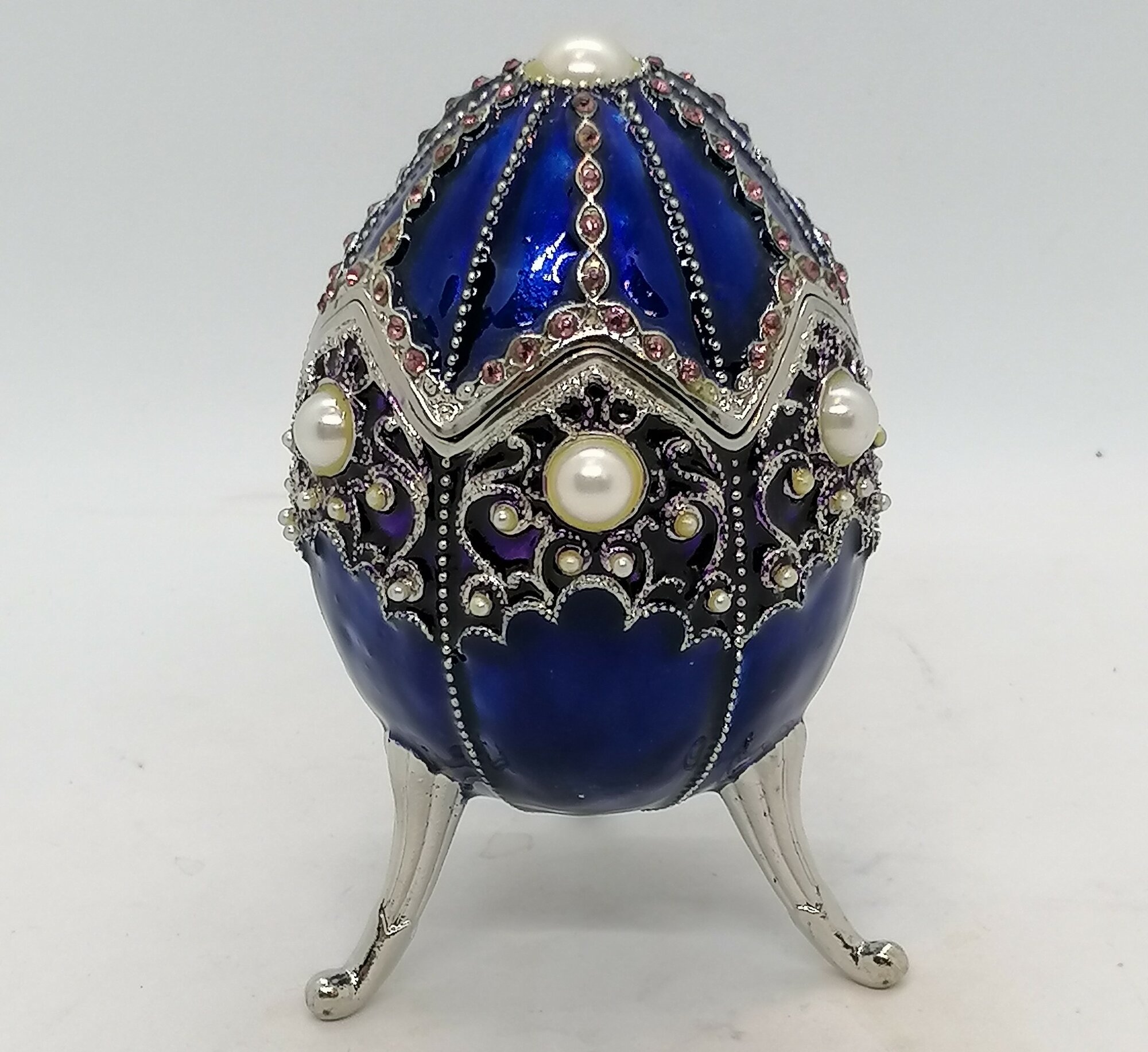 Яйцо Фаберже с шатровым орнаментом, со стразами и жемчугом, арт 2968, синее.
