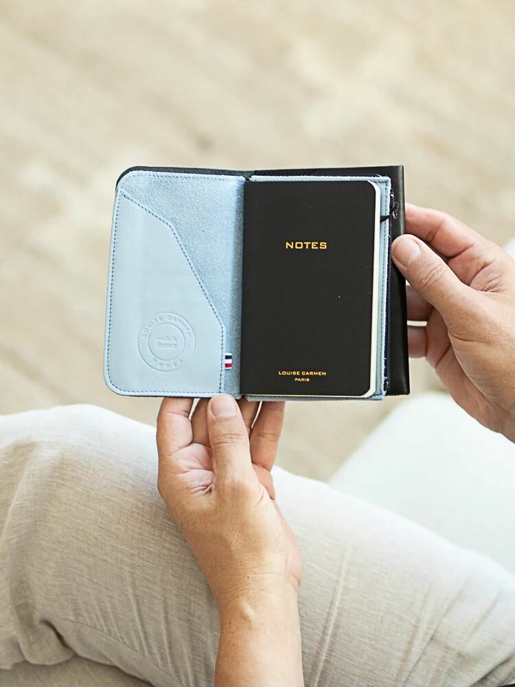 Louise Carmen Портфолио Portfolio Albert (S) - принт Bleu BB с эффектом состаривания