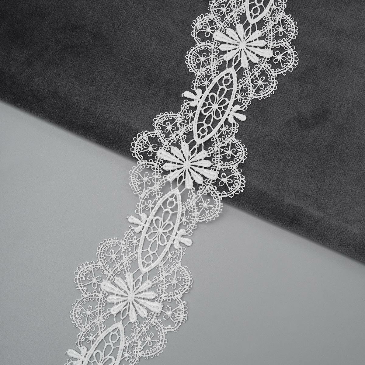 3Al189 Кружево для рукоделия гипюр 7см*13,71м (белый), 13.72 м