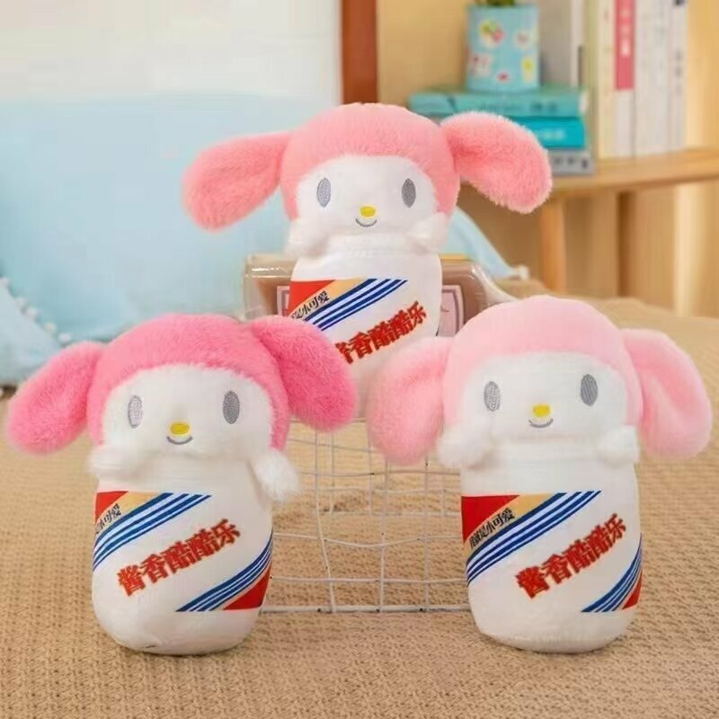 Мягкие плюшевые игрушки, в том числе куклы Sanrio, Губка Боб Квадратные Штаны и многое другое. Бутылка соевого соуса "My Melody", 21 см, 1 бутылка.