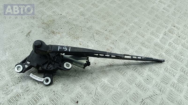 Двигатель стеклоочистителя заднего (моторчик дворников) Volkswagen Golf-4