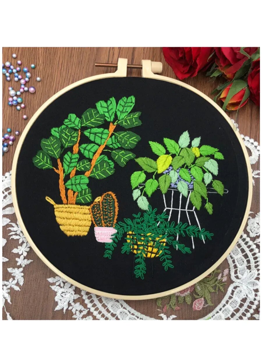Набор для вышивания на пяльцах "Комнатные растения"