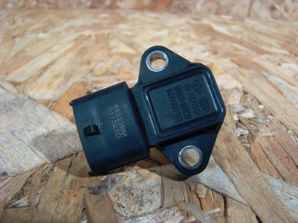 KIA RIO 2 Датчик абсолютного давления 3930022600