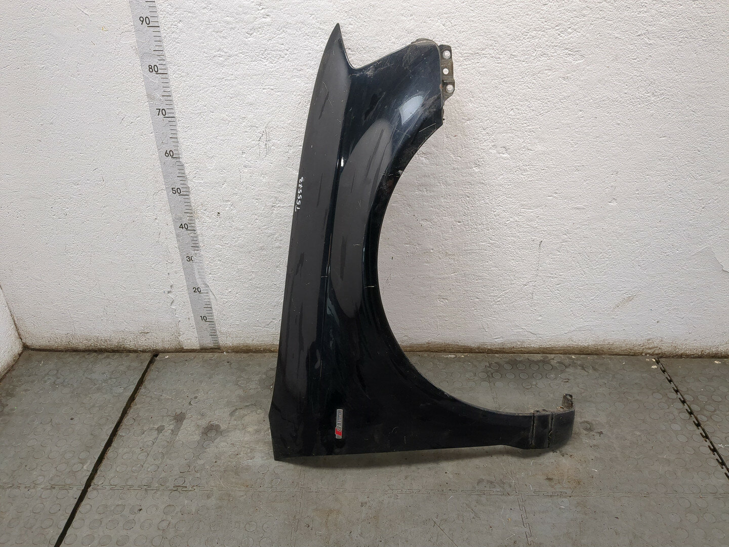 Крыло правое переднее Audi A3 (8P) Б/У