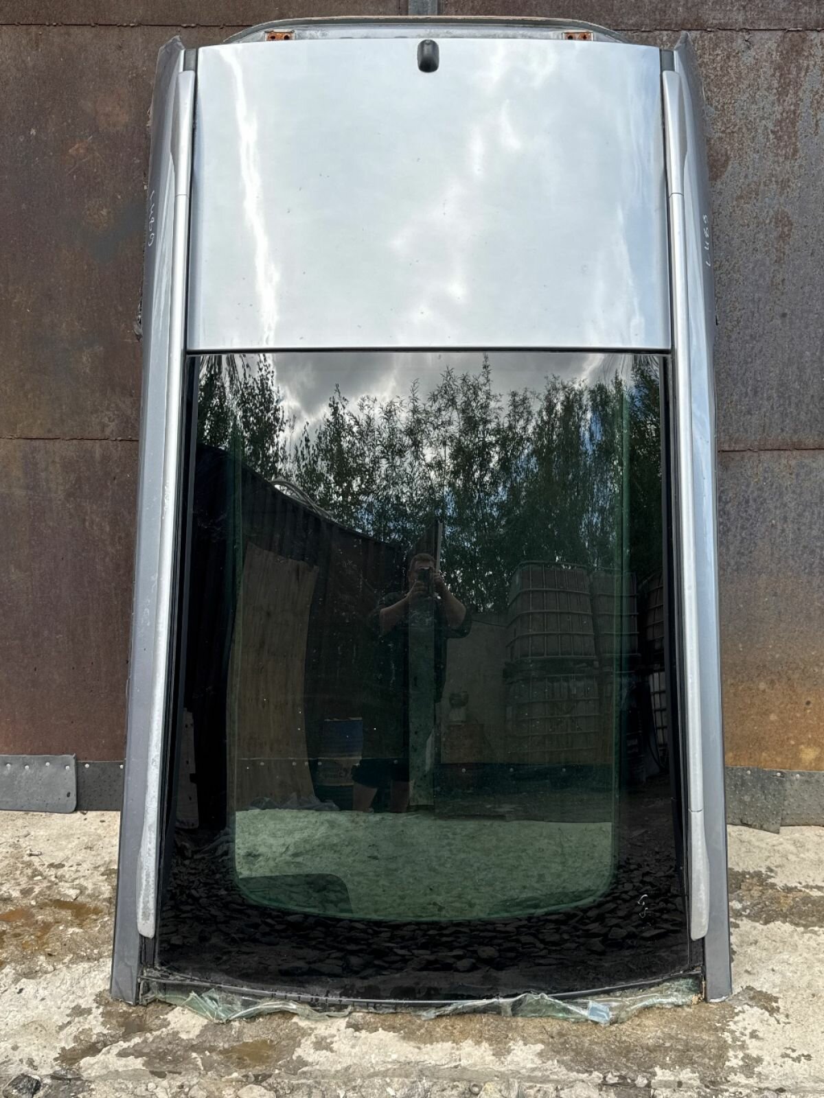 Крыша (под люк) Nissan Qashqai+2 J10 HR16DE 2010 (б/у) 73610EY10B