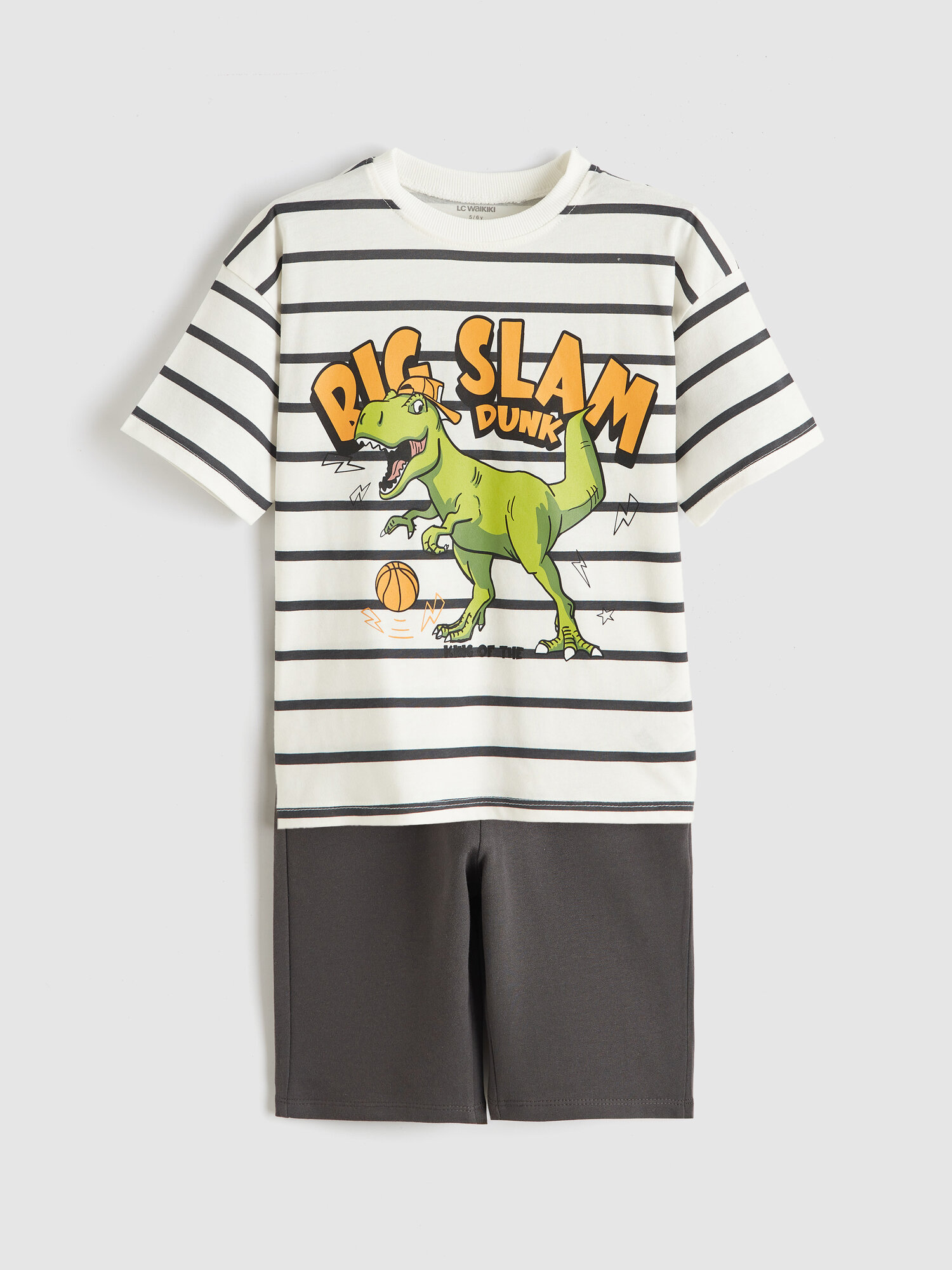 Комплект одежды