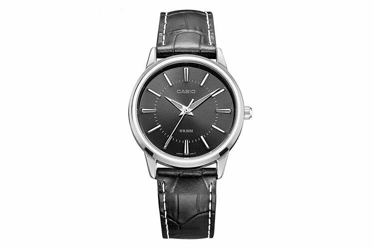 Наручные часы Classic Black