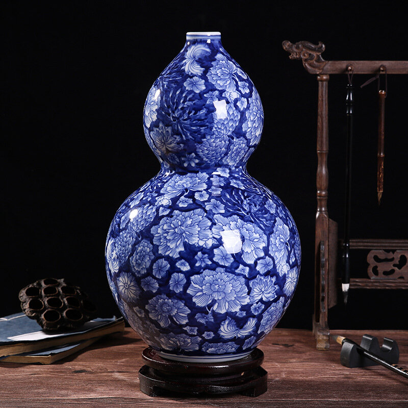 Цзиндэчжэньская ваза с ручной росписью "Фэнси" на синем фоне с изображением цветов сливы, керамика, новый китайский стиль, декор для гостиной, украшение для антикварной витрины, сине-белая.