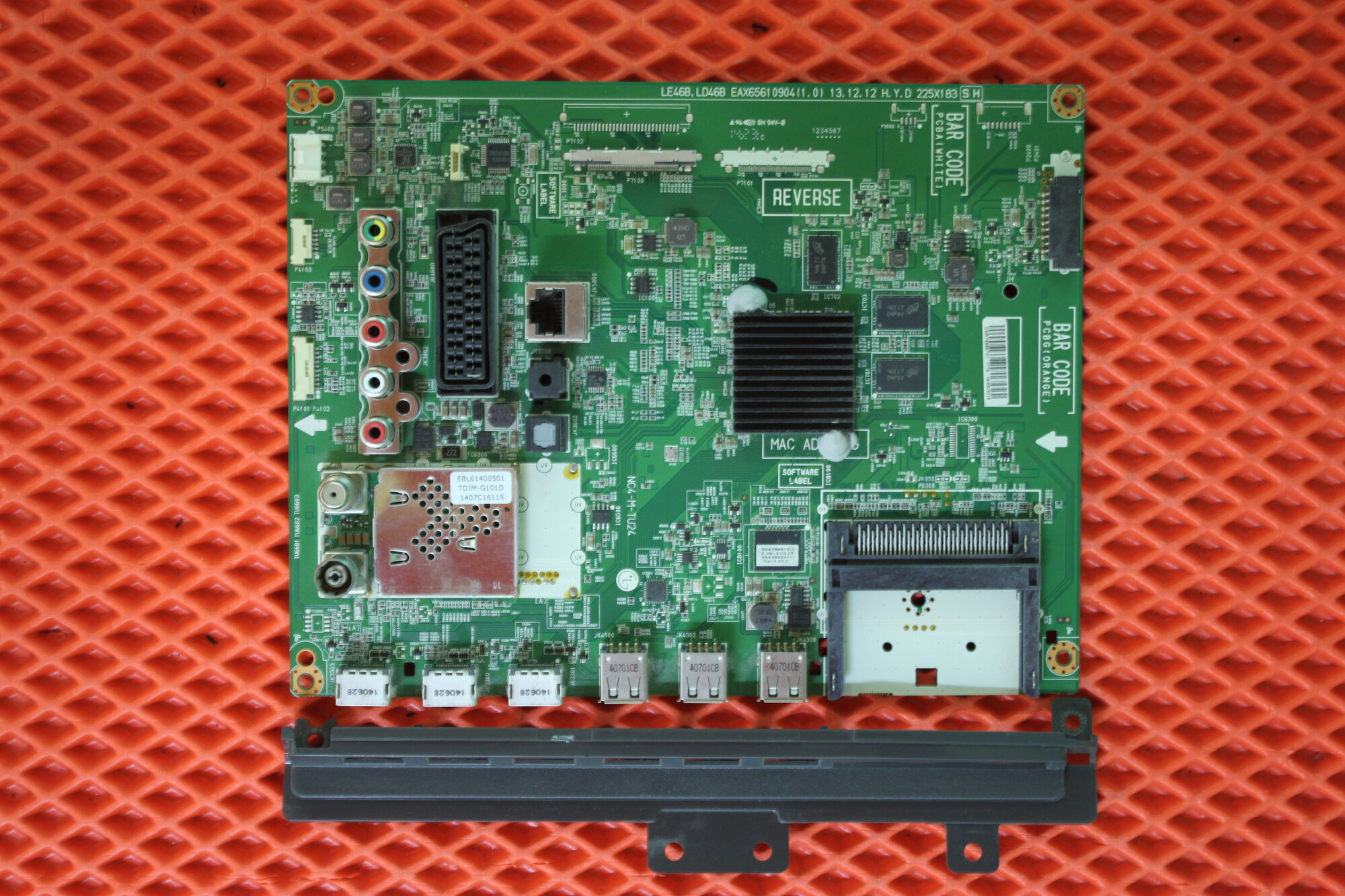 Основная плата (MAIN) EAX65610904(1.0) для телевизора LG 39LB580V в надёжной упаковке