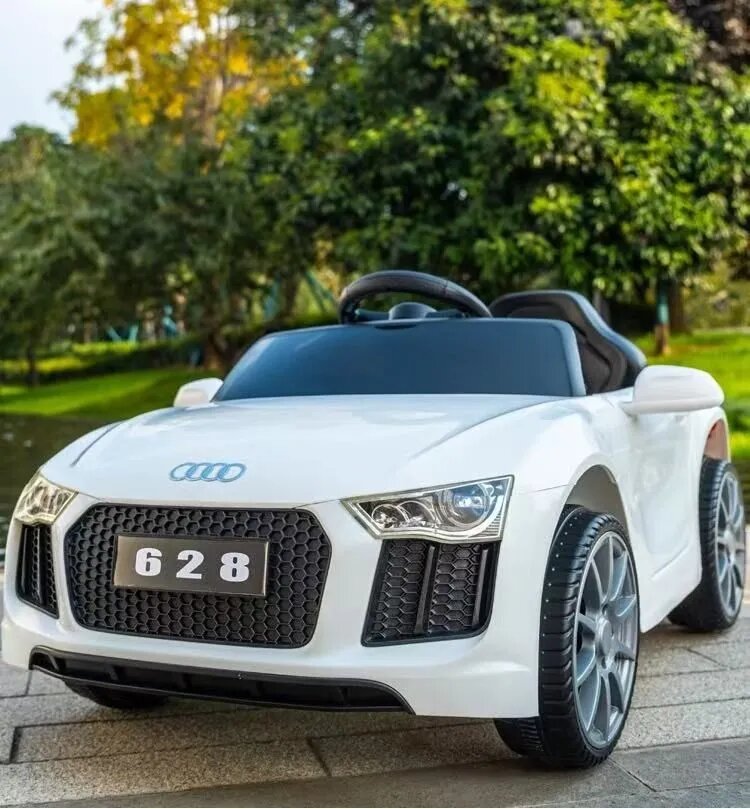 Детский электромобиль Audi R8 6V7 Двойной привод для детей от 1 до 5 лет