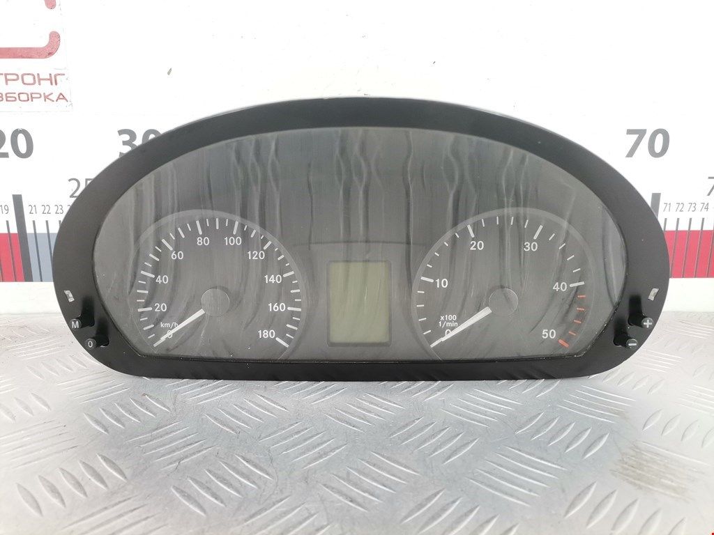 Панель приборная (щиток приборов) / 1662661 102631004 A906446582 для Mercedes Sprinter 2 (W906) (с пробегом)