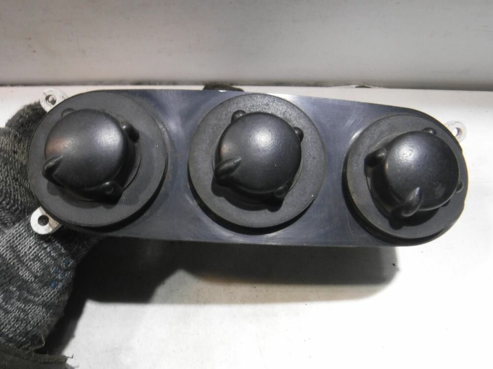 Блок управления отопителем Hyundai H-1