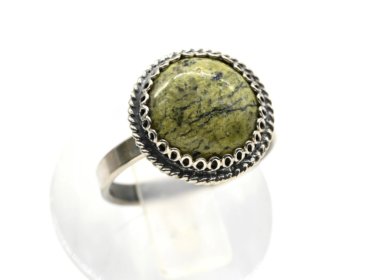 Кольцо, змеевик