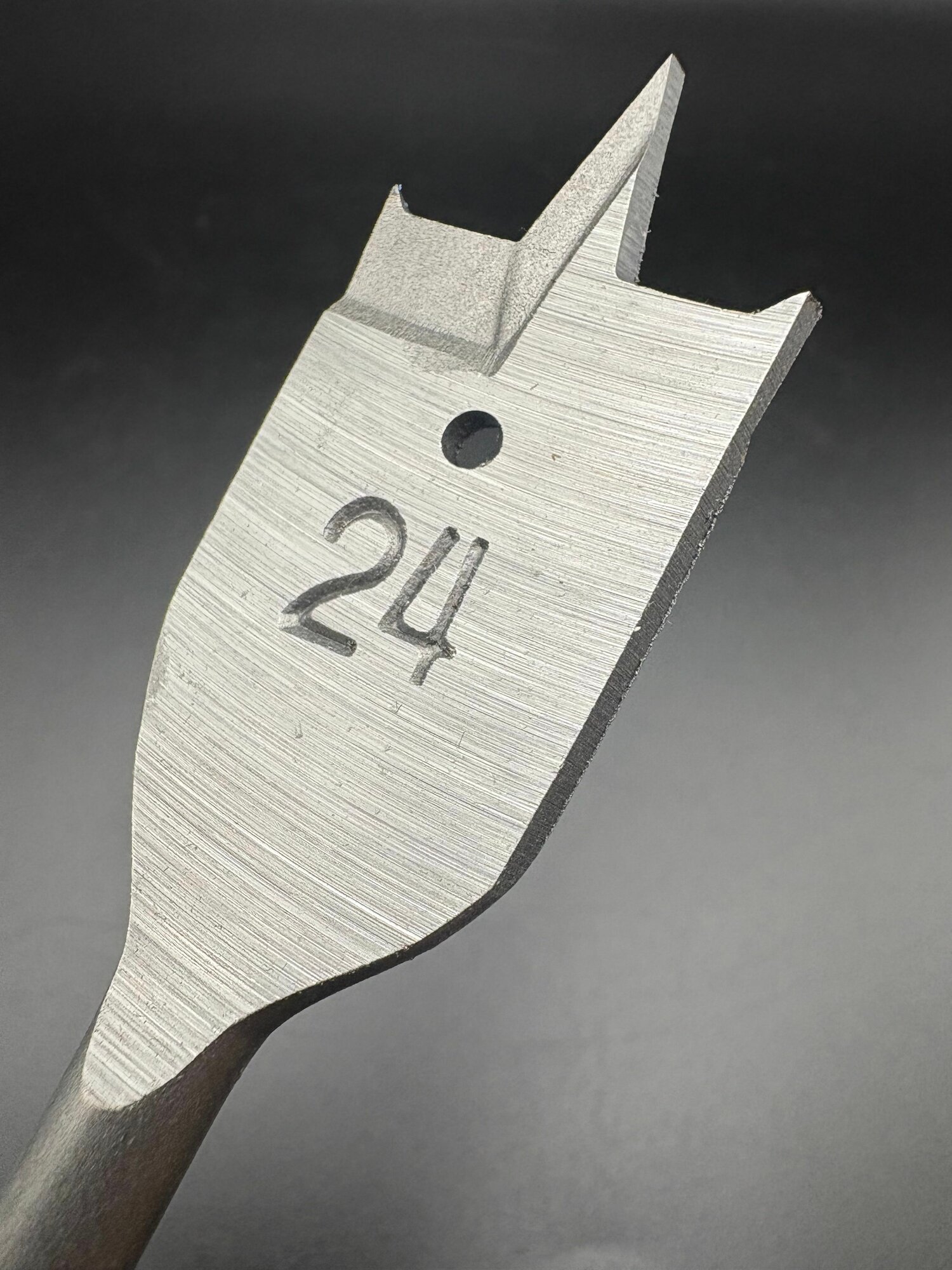 Сверло плоскофрезерное перьевое по дереву 24 x 152 мм