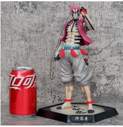 Фигурки из серии «Убийцы демонов»: Ёриичи Цугикуни, Даки, Гютаро, Музан и Двенадцать демонических лун.