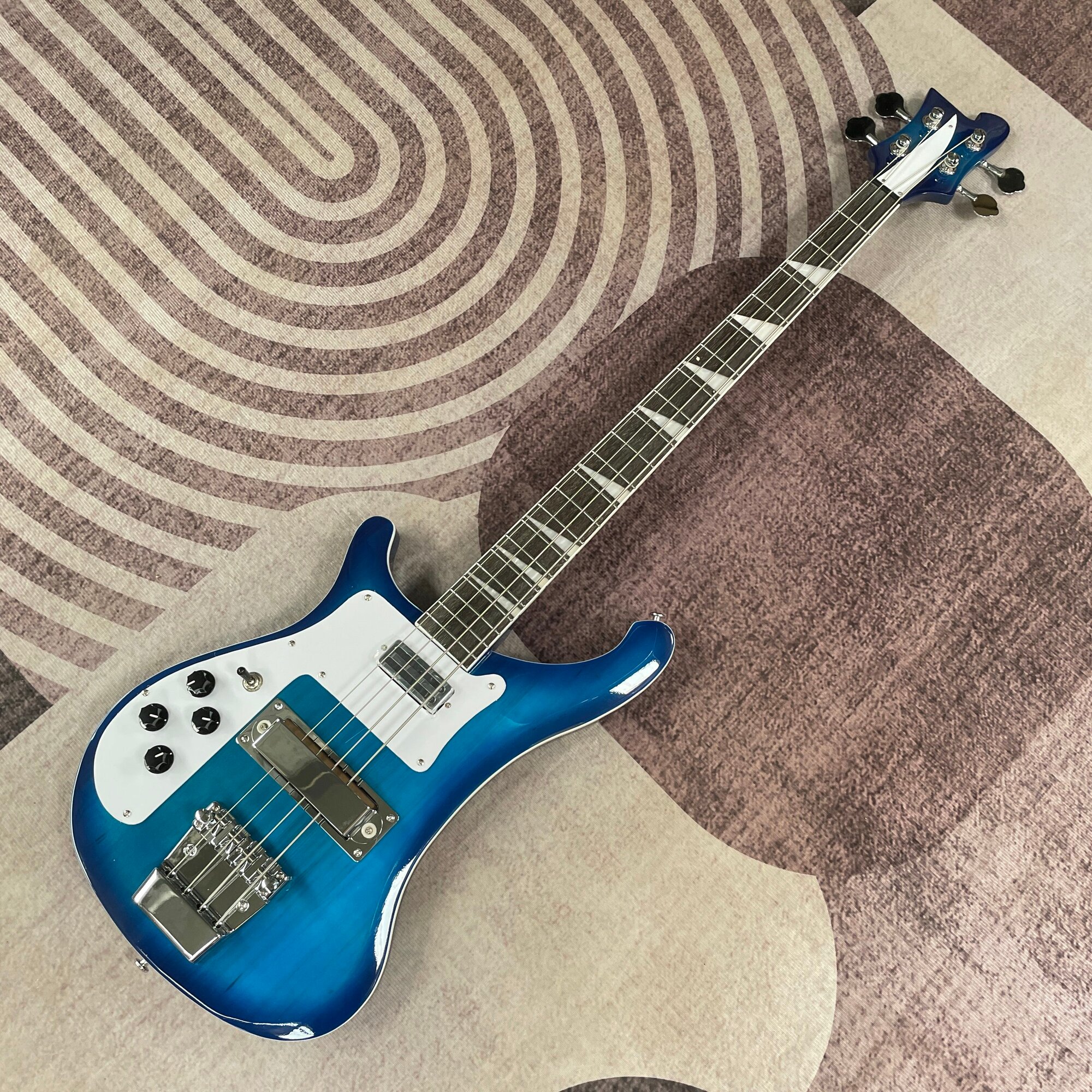 Бас-гитара бас гитара /4-струнный/5-струнный/ 6-струнный/12-струнный 4-струнная, корпус Махагони