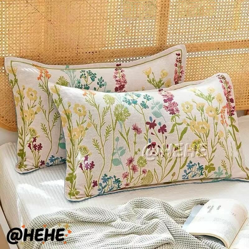 Набор декоративных наволочек для подушек 50х70 см 2 шт муслина Луговые цветы