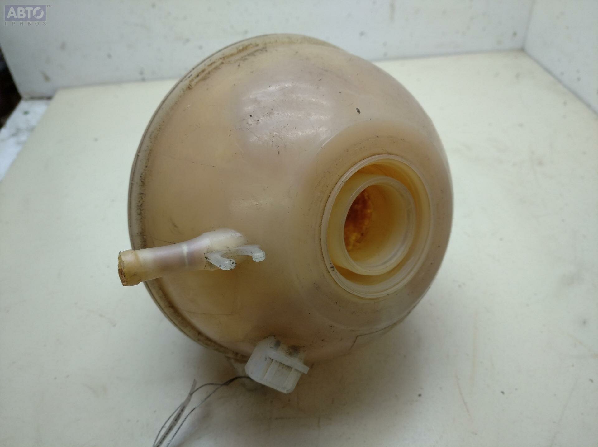 Бачок расширительный Volkswagen Transporter T4