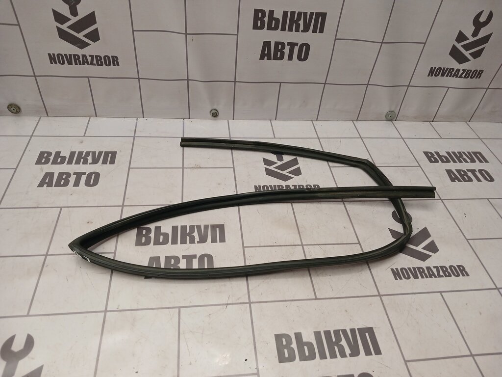 Уплотнитель стекла двери Chery QQ6 S21 07-10