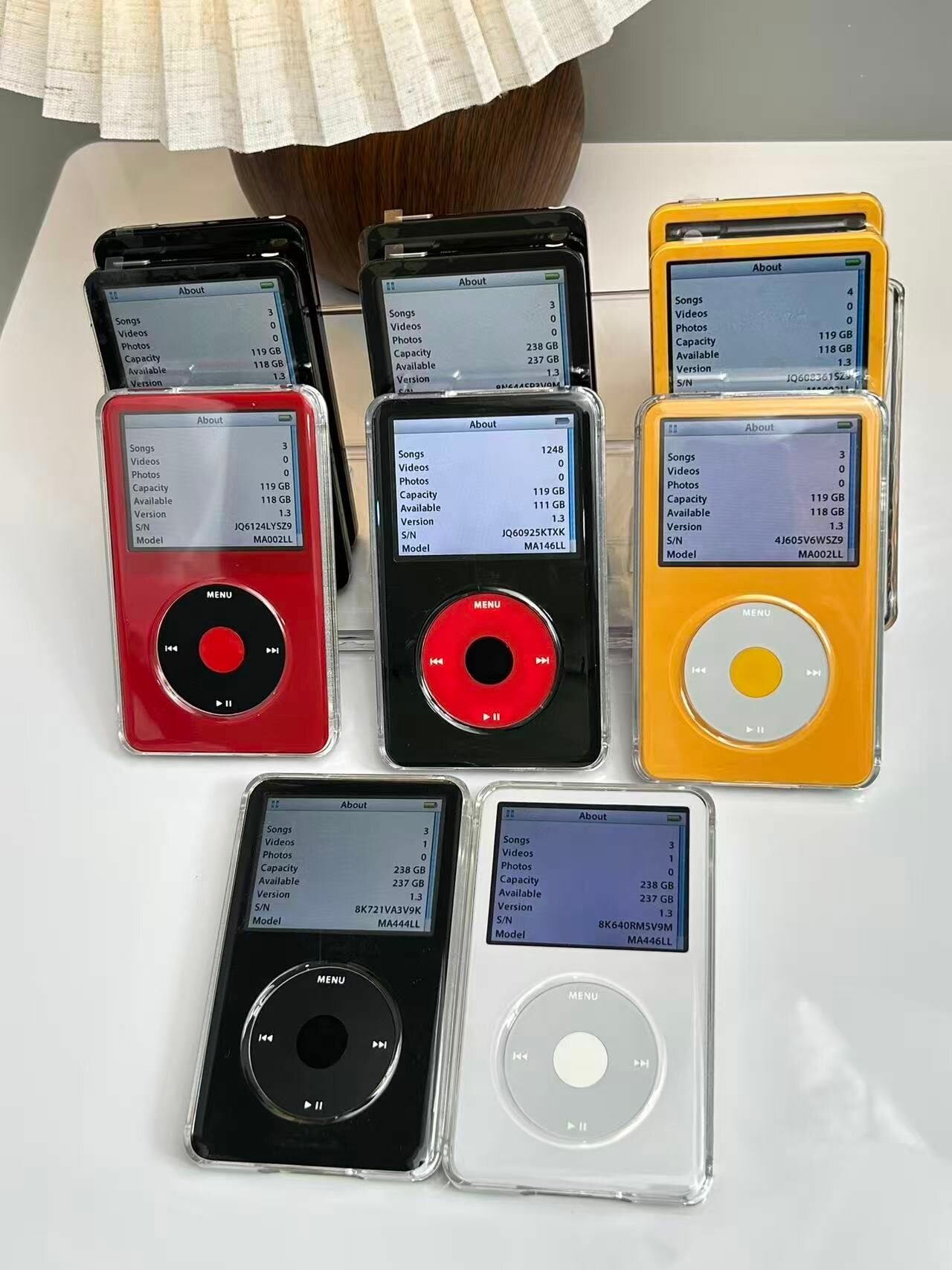 Apple iPod Video 5-го поколения (версия 5.5), с upgraded SSD-накопителем -256 ГБ.
