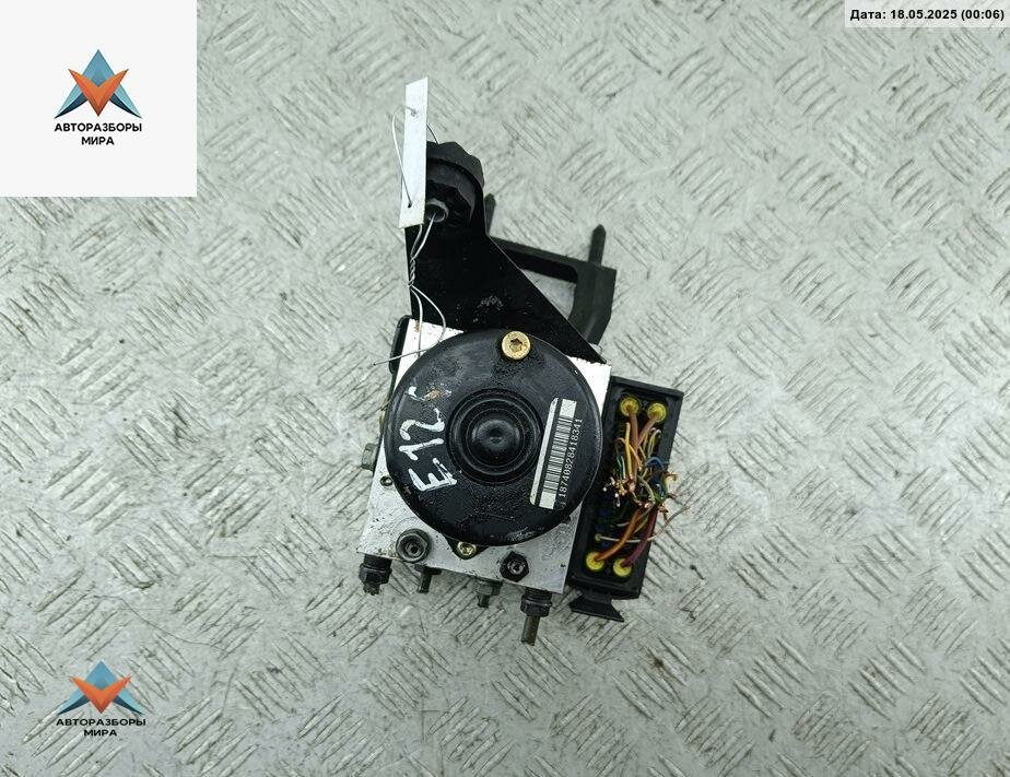 Блок ABS BMW 3 E46 рест. 2004 6765454