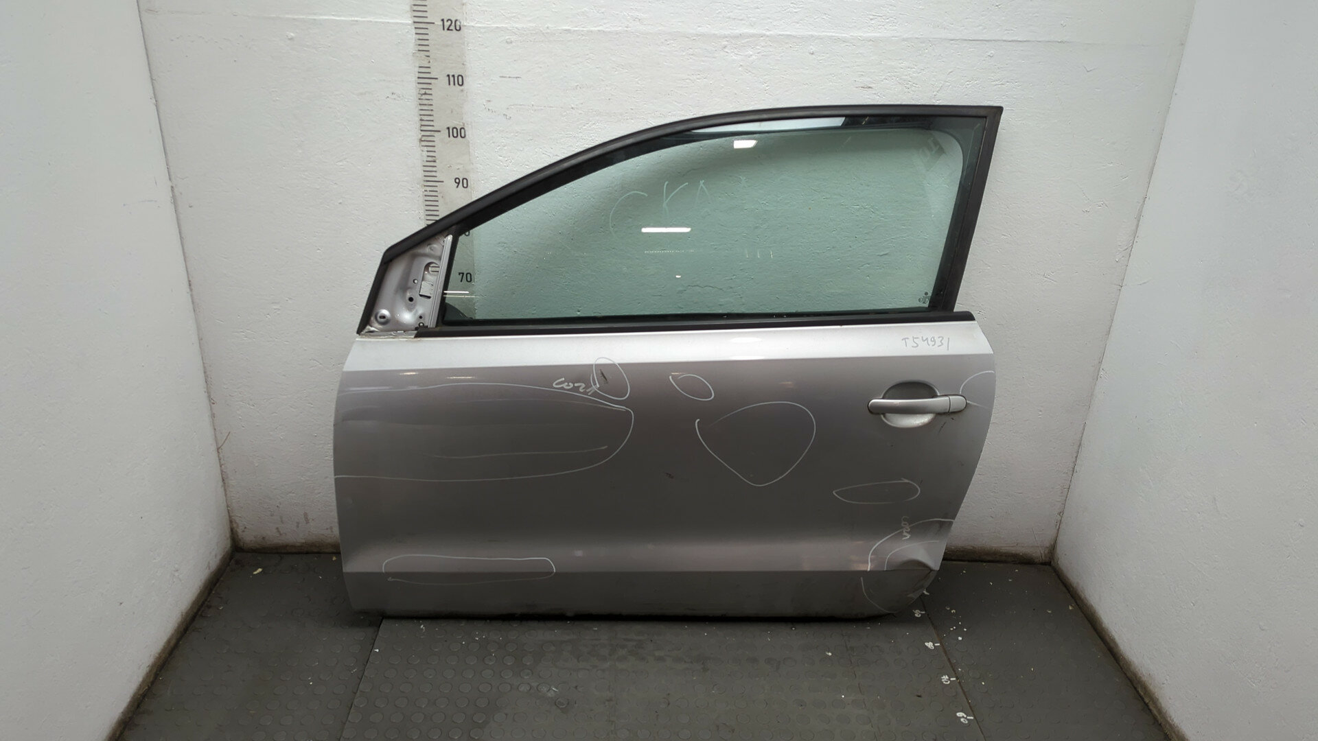 Дверь боковая (легковая) левая передняя Volkswagen Polo Б/У