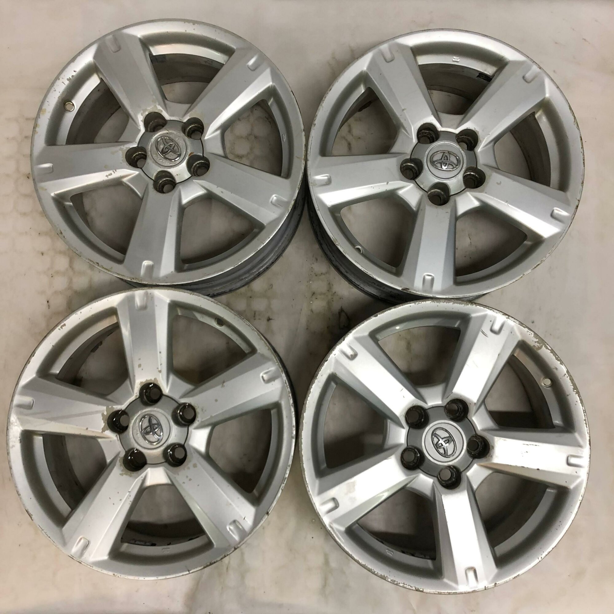 Колесные диски Toyota 17x7 PCD 5x114.3 D60.1 ET45 (оригинал)