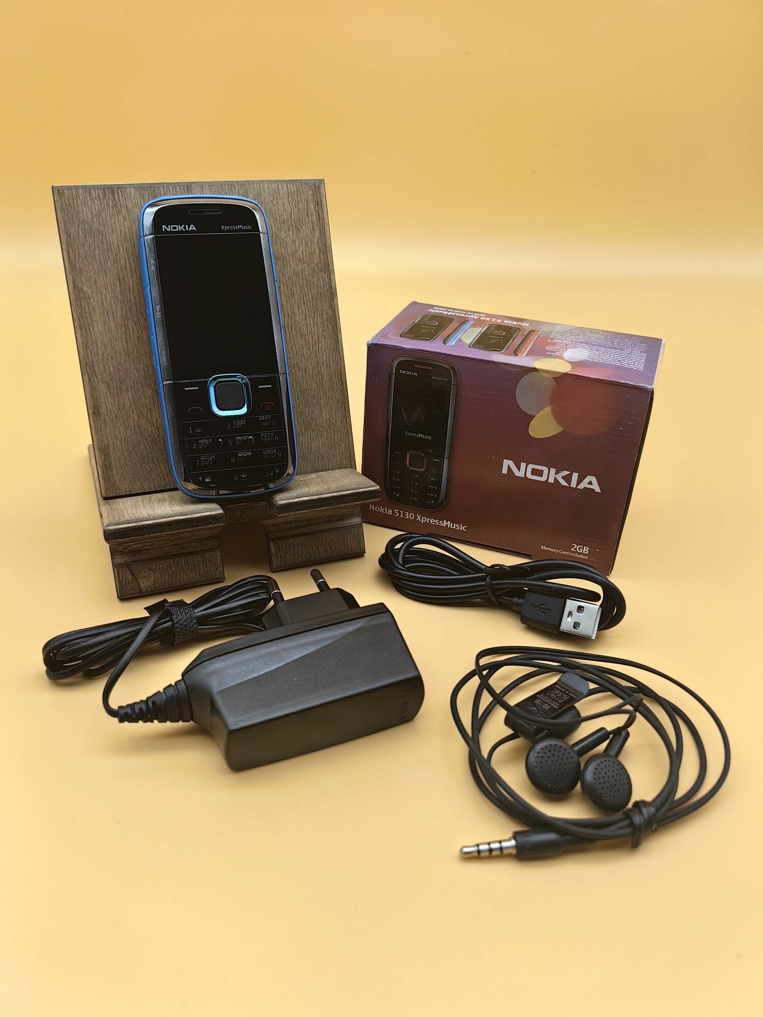 Мобильный кнопочный раритетный телефон Nokia 5130 XpressMusic, Синий