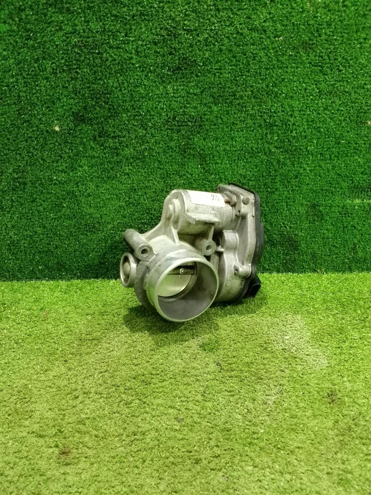 Заслонка дросселя Lada Largus Б/У с пробегом