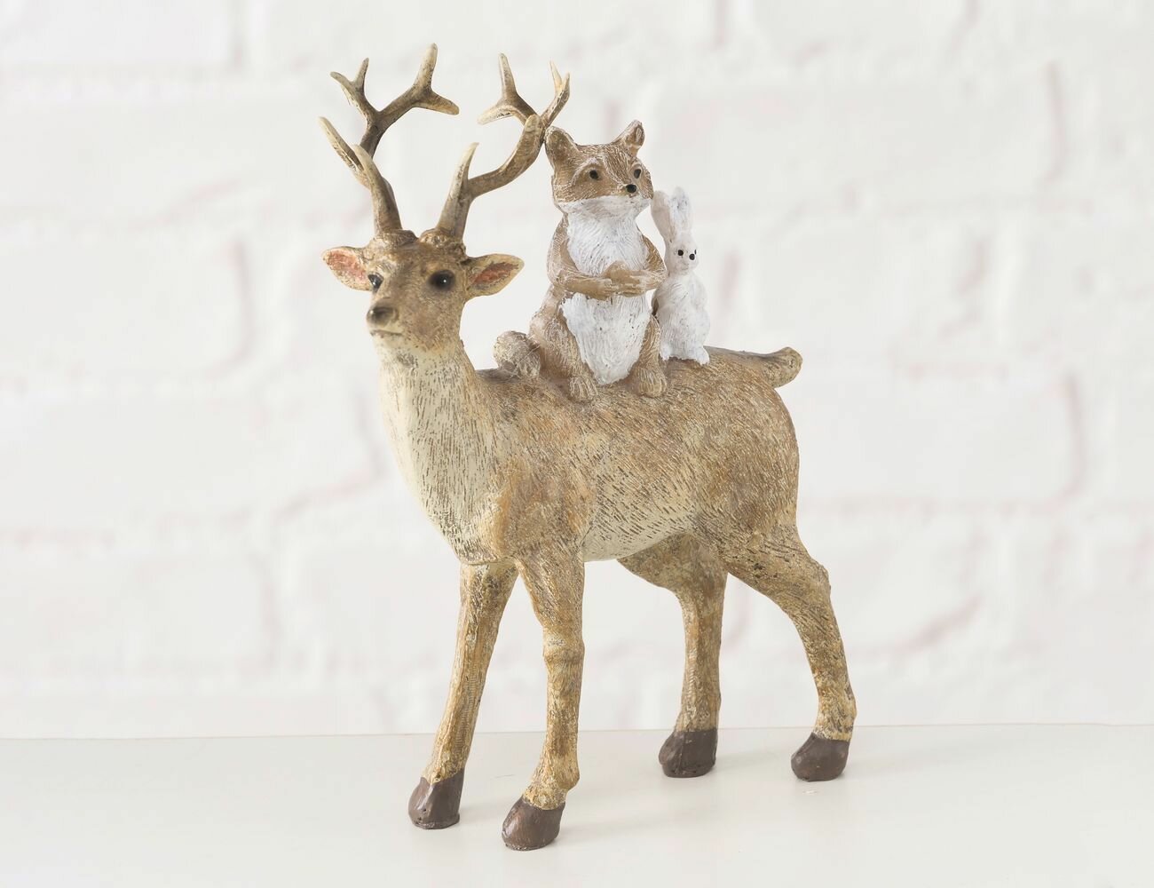 Декоративная фигура лесной олень С лисой И зайкой, полистоун, 15 см, Boltze 2047950-1