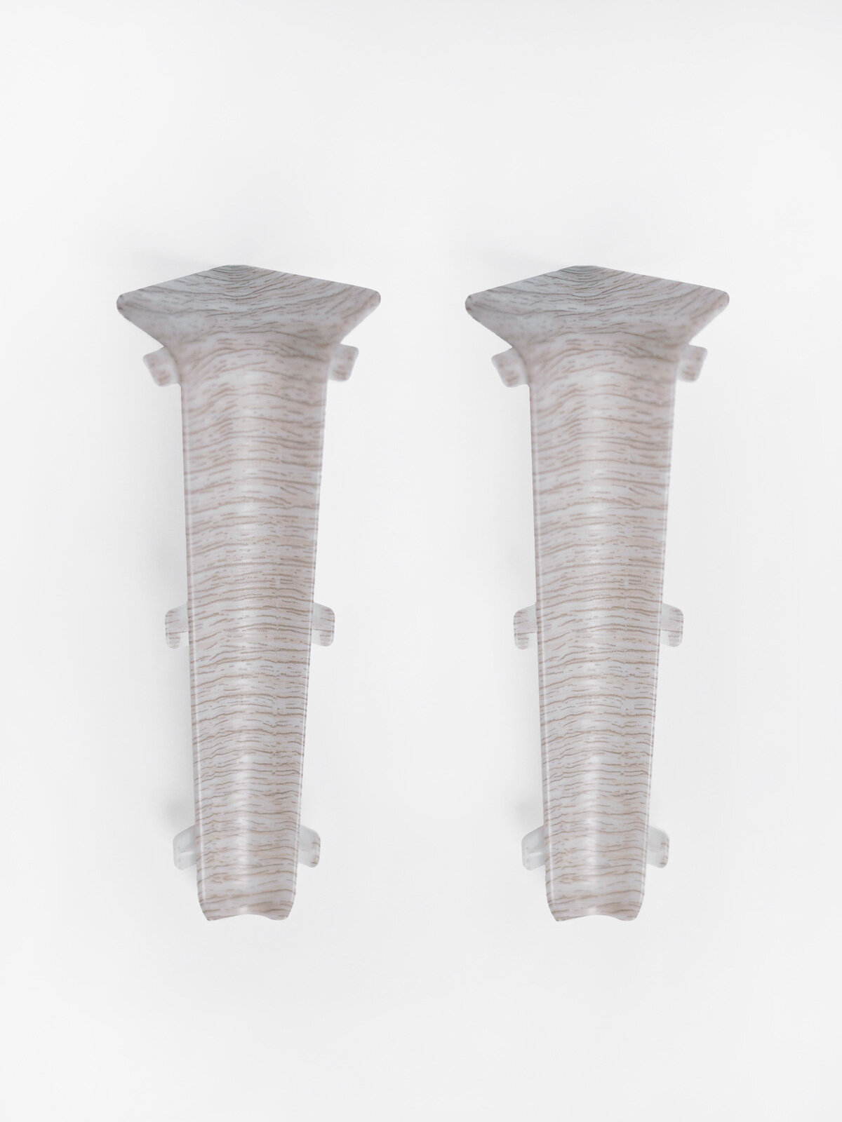 Внутренний угол для плинтуса ПВХ Деконика 23х100 мм 265 клен патина, 2 шт.