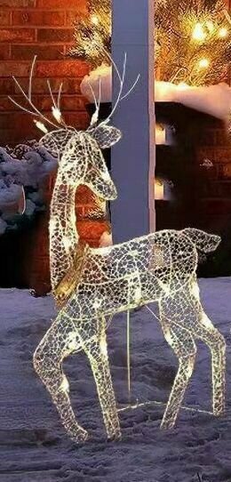 Каркасная светодиодная фигура Олень 80 см