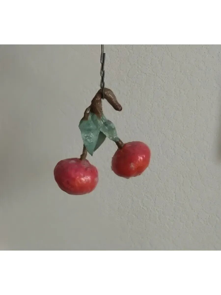 Ватная елочная ретро игрушка "Вишня"