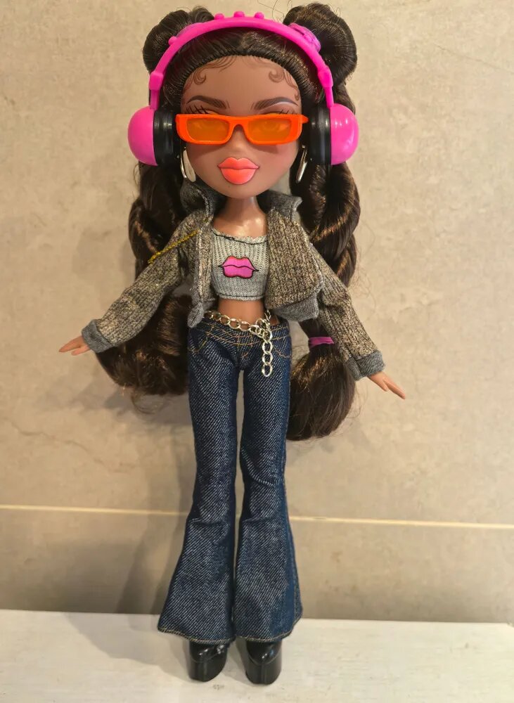 Bratz кукла братц