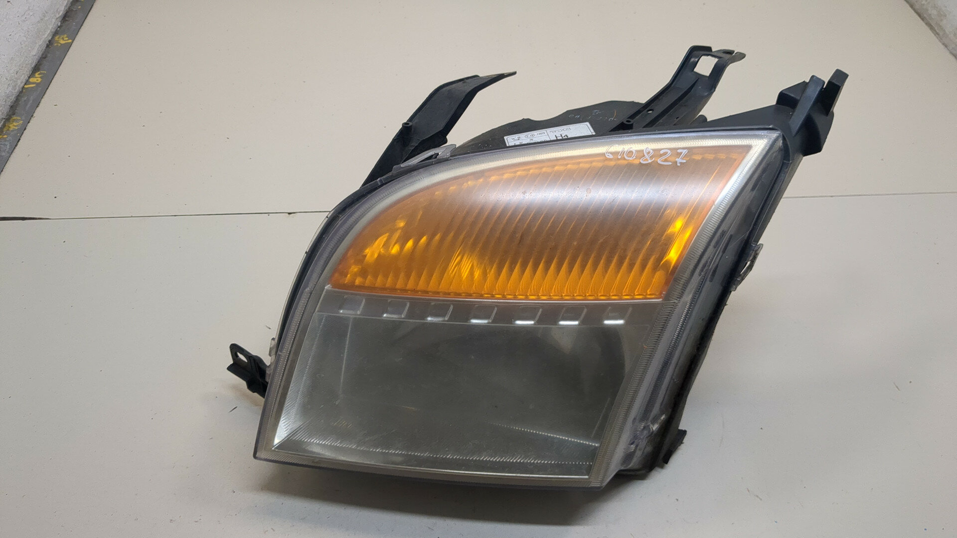 Фара (передняя) левая Ford Fusion Б/У