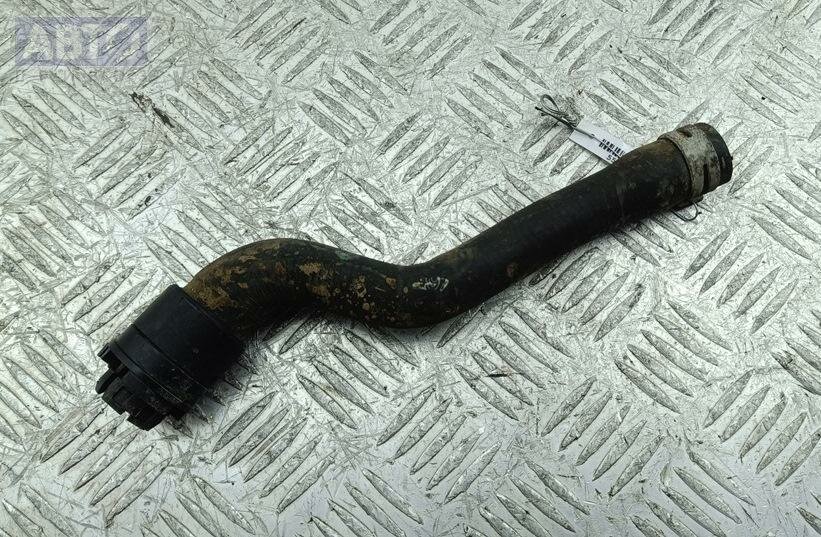 Патрубок отопителя (печки) Opel Vectra B (1995-2002)