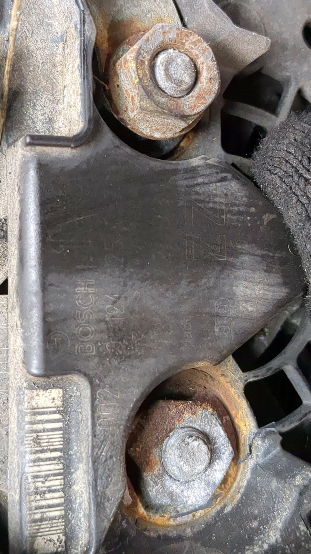 Генератор Opel Corsa D Б/У — фото 1