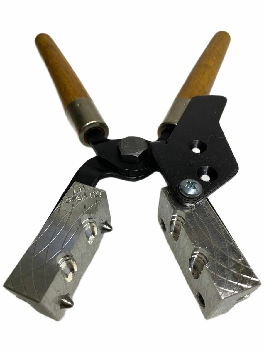 Пуле лейка Lee Precision Double Cavity Mold C309-113-F .308 Win / .30-06 Springfield на 2 шт, арт. 90362