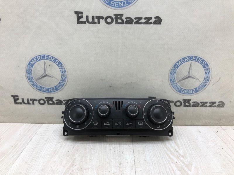 Блок климат контроля Mercedes-Benz W209 A2038303085